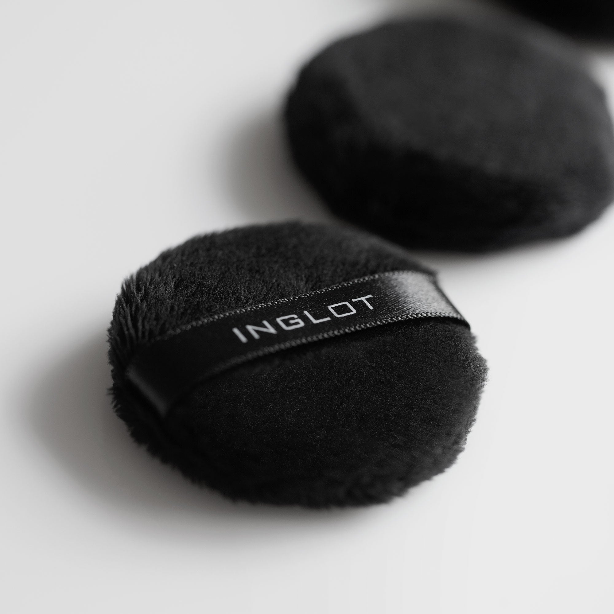 INGLOT NORGE | LOOSE POWDER PUFF APPLICATOR